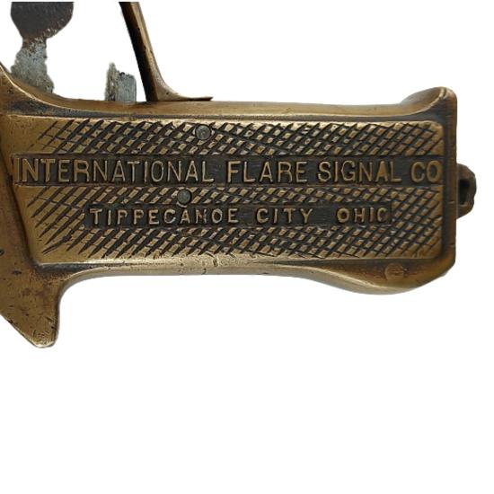WW2 U.S. International Flare Signal Co. Flare Pistol – Canadian Soldier ...