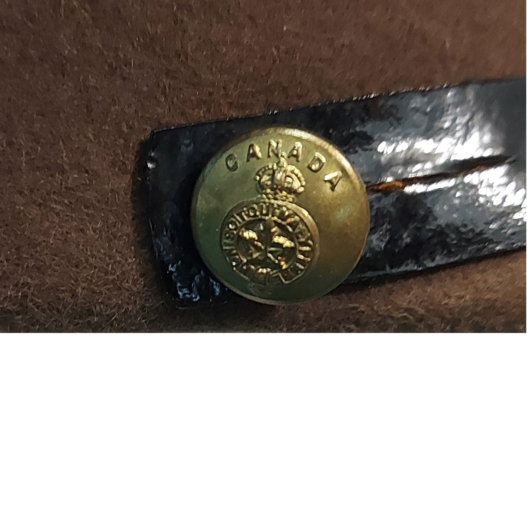 WW2 Canadian Victoria Rifles Officer's Visor Cap With Badge – Canadian ...